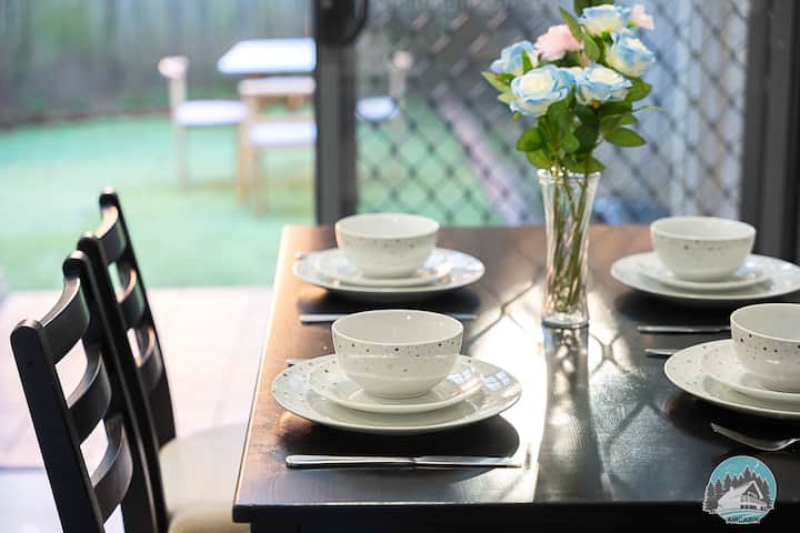 Bright 2br Apartment In Wahroonga With Parking - Dural