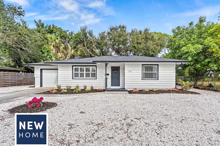 New! Beachy Cottage Near Siesta Key With Hot Tub - Sarasota, FL
