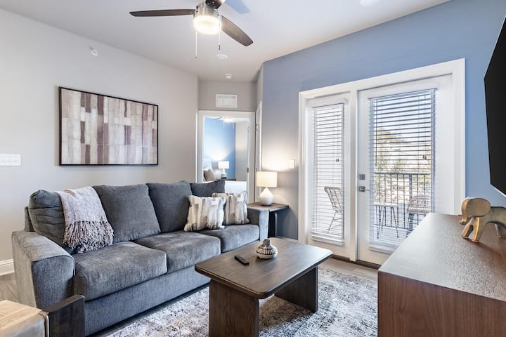 Landing | Amazing 2bd, Gym, Game Room - Crestview, FL