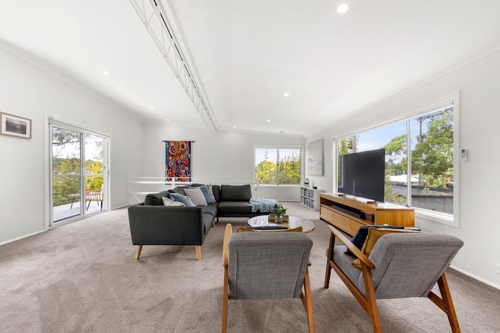 Solmar - Pet Friendly - 4 Mins Walk To The  Beach - South Coast