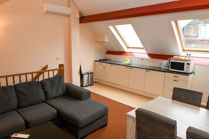 Accommodation 8: 4-person Apartment - Zoetermeer
