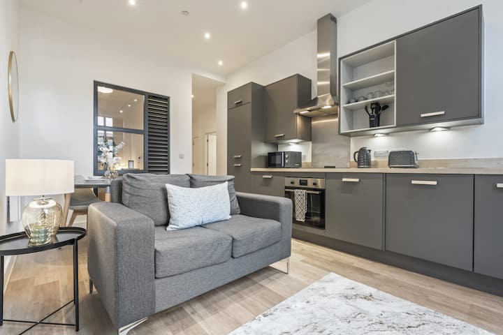 Digbeth Square | Central | Sleeps 2 | Bullring - Solihull