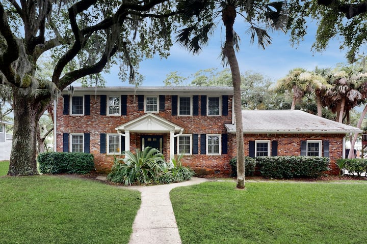 Gorgeous 6br Edisto Island Dog Friendly | Patio - Edisto Beach, SC