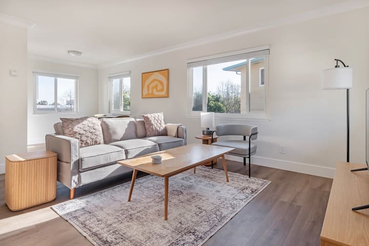 Blueground | Millbrae, Washer, Nr Millbrae Park - 벌링게임