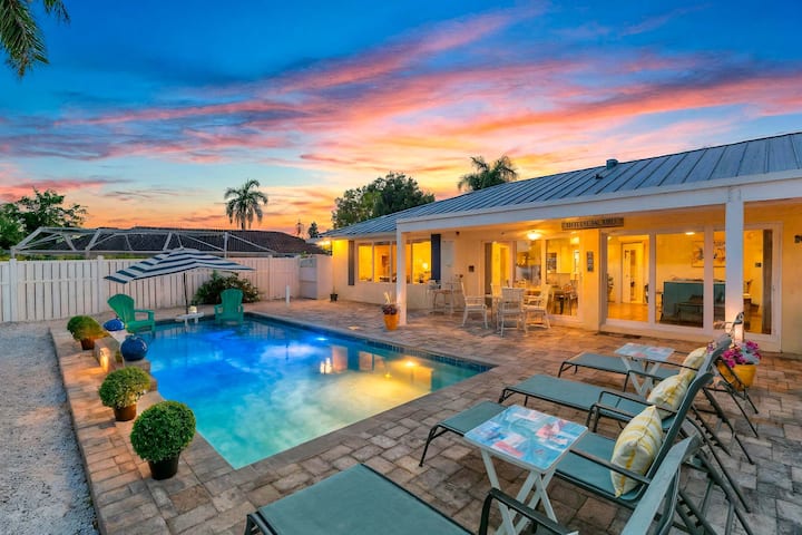 Blue Tin And Tonic - Newly Remodeled Home With Poo - Marco Island, FL