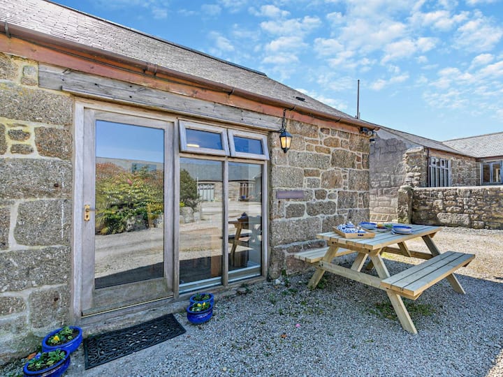 1 Bed In Penzance (Oc-75689) - Pedn Vounder Beach