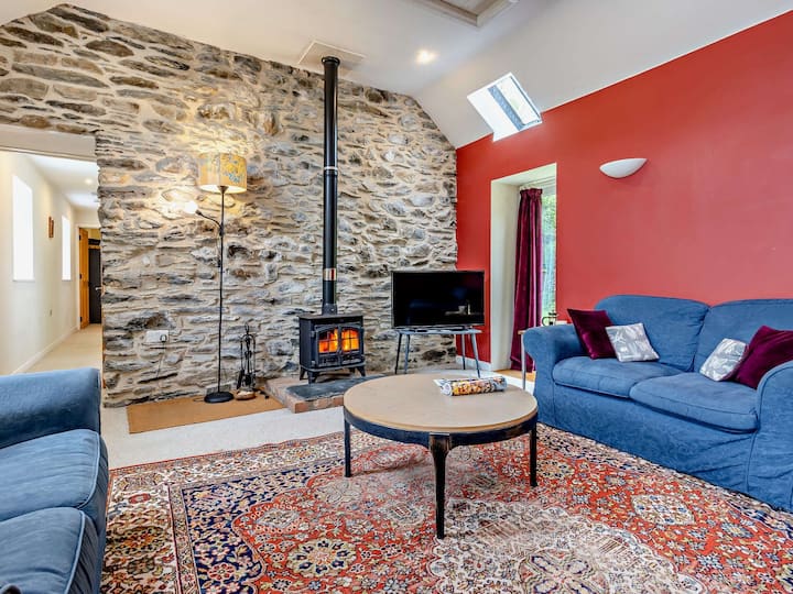 2 Bed In Glaspwll (93644) - Machynlleth