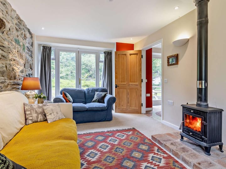 2 Bed In Machynlleth (Oc-93645) - Machynlleth