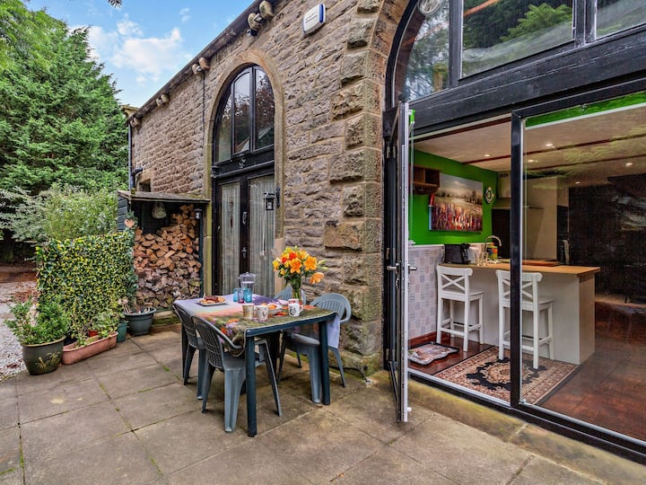 2 Bed In Embsay (93484) - Skipton