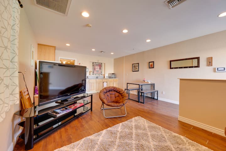 Near Parks, Shops & Eats! Bullhead City Casita - Bullhead City, AZ