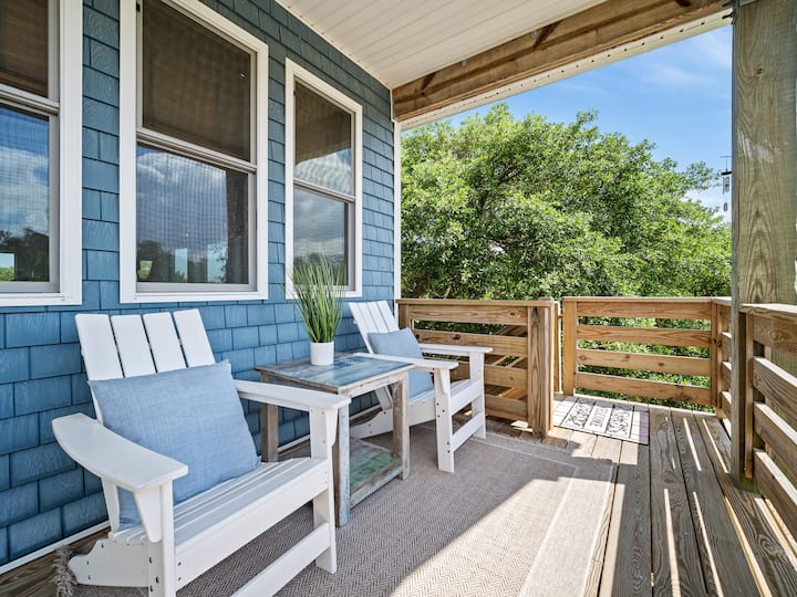 Mane Stay - Carova Beach, North Carolina