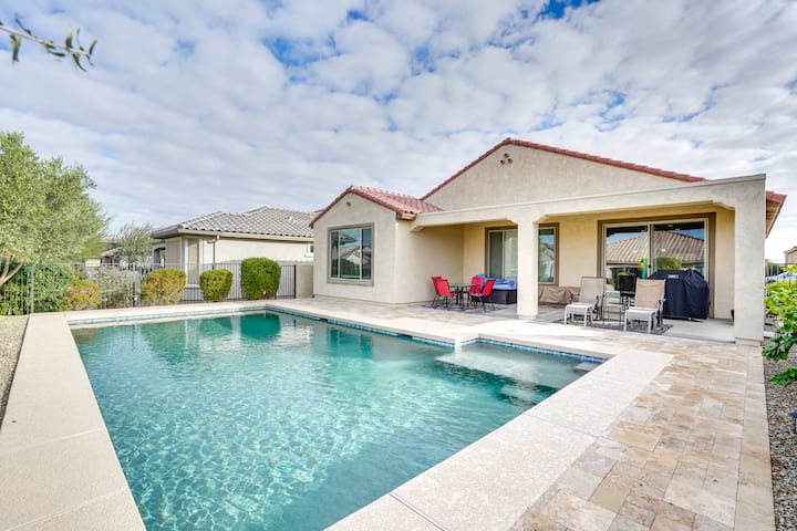 Outdoor Oasis & Amenity Access: Buckeye Retreat - 巴克艾