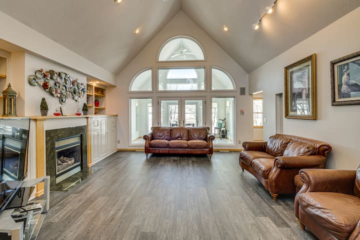 Waterfront Alexandria Gem: Family & Group Friendly - Alexandria, MN