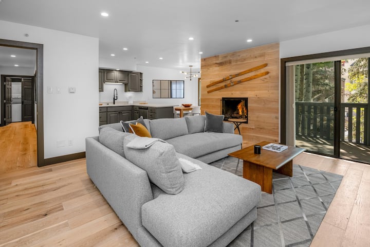 Gorgeous Views, Remodeled, Walk To Gondola, W205 - Vail, CO