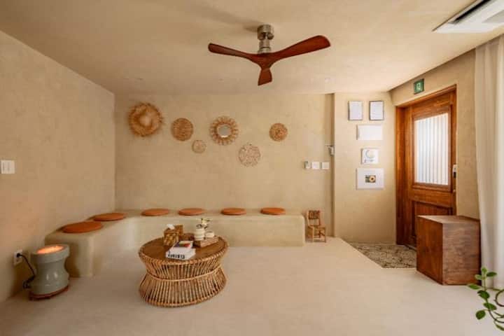 낭만 찾으러 프라이빗 남유럽 감성 스테이 객실, 프라이빗 남유럽 감성 스테이 - 유림동