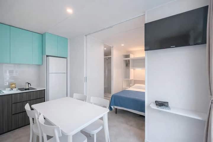 Zecamping 2* Mobil Home 22m² Piscine - Pietra Ligure