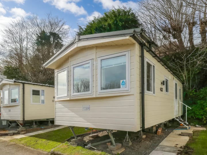 Goscar 1 The Saltern Holiday Park - Ukc8209 - Tenby