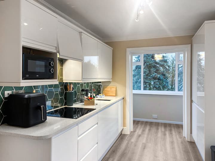 Treetops - Bradford, United Kingdom