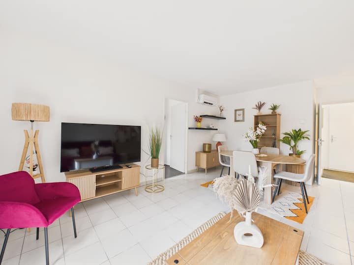 Jolie Maison De Vacances Pour 6 - Jardin Clos - Terrasson-Lavilledieu