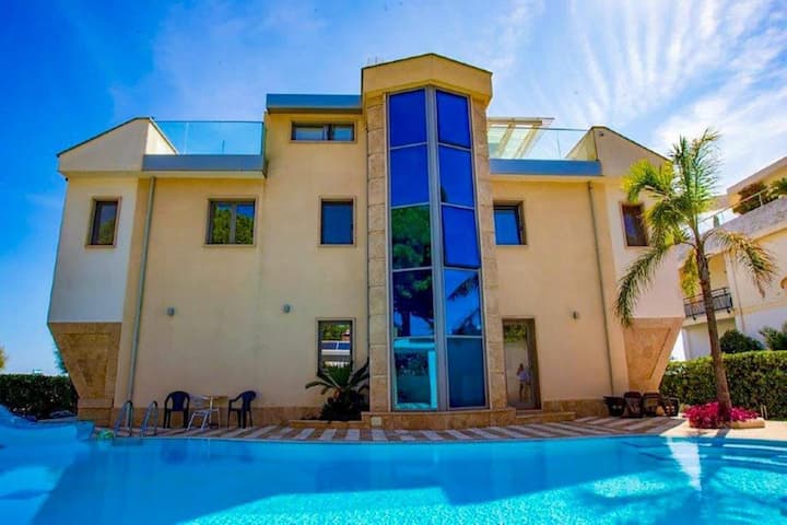 Villa Fortunata - Happy Rentals - Terracina