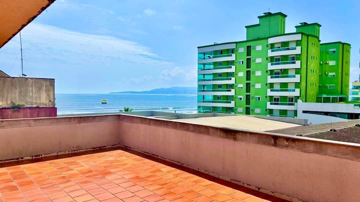 Apt W/ Suite 30 M From The Sea In Itapema Cae0103 - Itapema