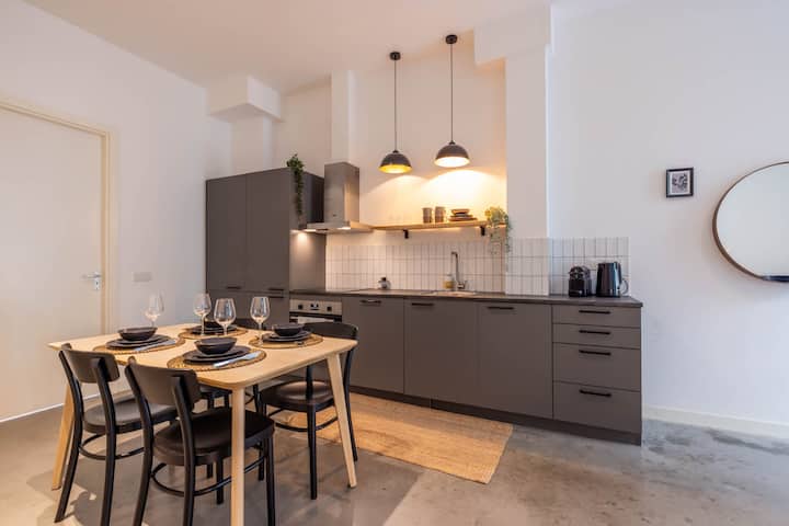 Urban Apartment In Prime Location - Rotterdam