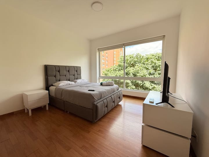 El Rosal. Amplio, Equipado. - 카라카스