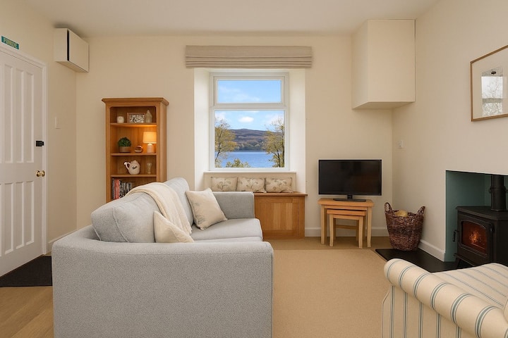 Seascape - Stylish Coastal Retreat For Two - Tighnabruaich