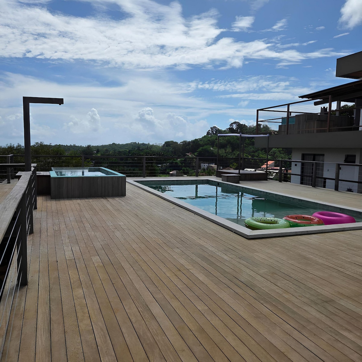 Visgo: Superior, Quiet and Green Apartment in the Center - Condominiums ...