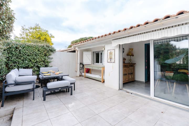 Is409 Pavillon 6 Pers. Climatisé Avec Parking, Ter - Gruissan