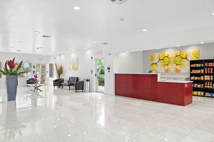 3 Kid-friendly Rooms - Splash Area + Breakfast - 올랜도