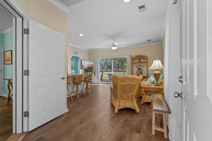 Sunset Beach & Golf Course Condo - Sunset Beach, NC