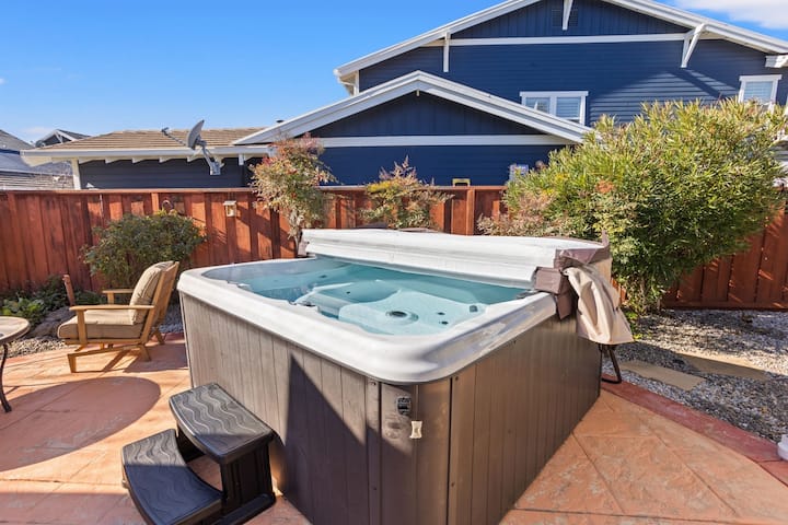 Hot Tub • Garden • Fire Pit • Gazebo • Office Room - Livermore, CA
