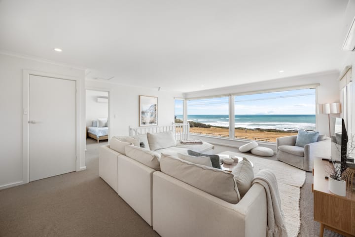 Nest @ Bashams—a Panoramic Oceanfront Sanctuary - Australia