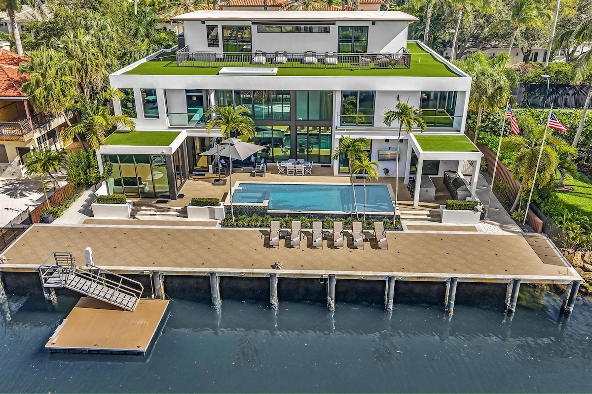 Coral Heaven | Las Olas Waterfront Estate | Dock - Casas en renta en ...
