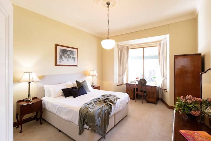 Private King Suite 3 In The Lodge At Seppeltsfield - Greenock