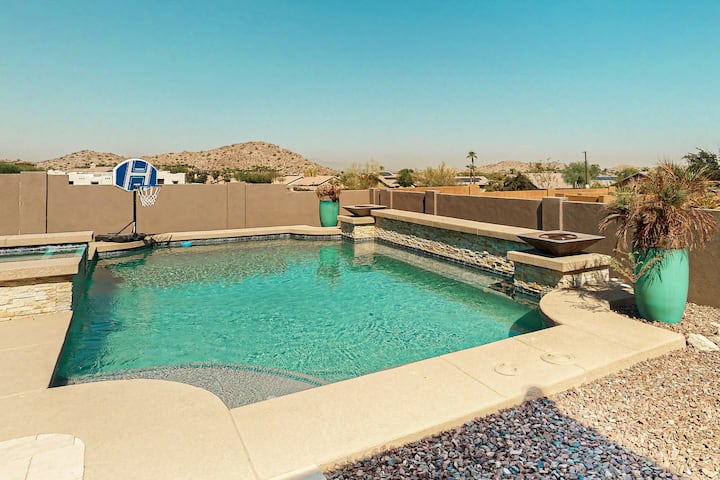 4br Luxury Home With Pool, Spa, Fireplace, & Grill - Goodyear, AZ