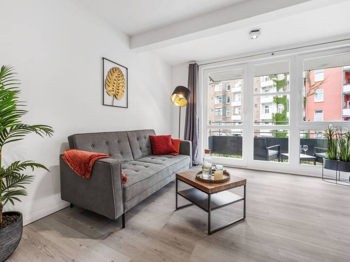 Appartement In Südfriedhof Mit Großem Balkon - Kiel