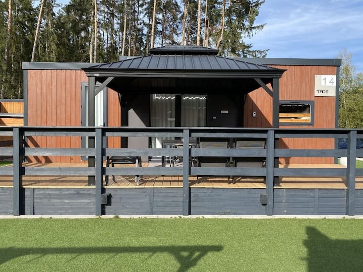 In Wackersdorf Mit Terrasse, Garten Und Grill - Wackersdorf