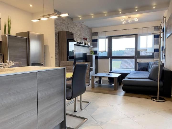 In Heselbach Mit Grill, Whirlpool Und Garten - Wackersdorf