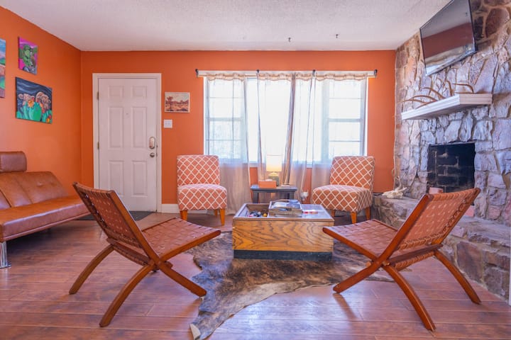 The High Line - Alpine, TX