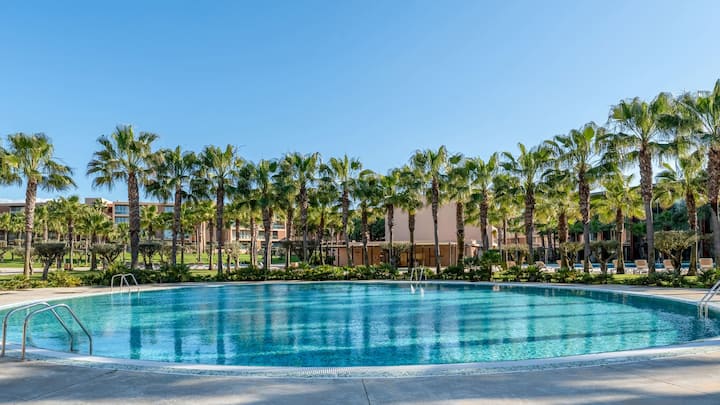 Luxurious 3bdr Salgados Flat W/pool By Lovelystay - Armação de Pêra