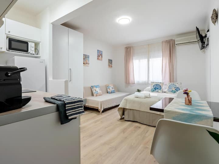 Loft Centre De Cambrils à 300m Plage Et Commerces - Cambrils