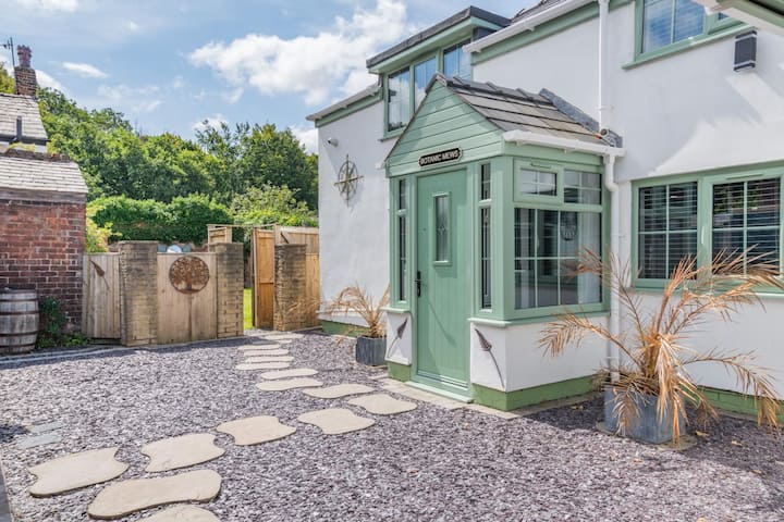 2 Bed In Southport (Oc-h32626) - Southport