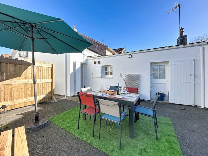 Sanoubott By Interhome - La Bernerie-en-Retz