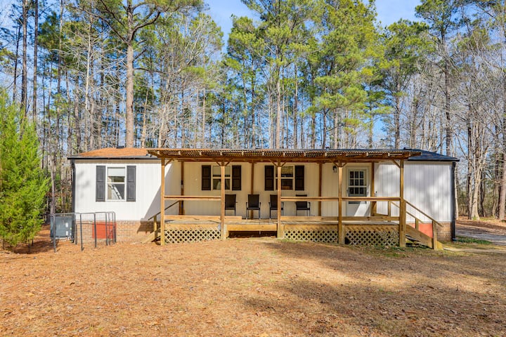 Coastal Retreat Near Camp Lejeune, Dogs Welcome! - Swansboro, NC
