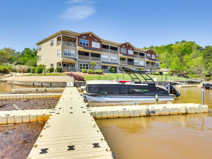 Boat Slip & Pool Access: Alexander City Escape - Lake Martin, AL