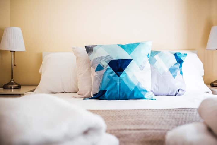 Appartement-confort-salle De Bain Privée-vue Sur R - Cardiff