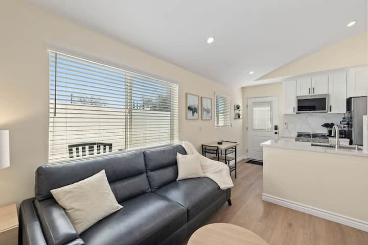 Luxury 1br Suite Kitchen, Fireplace, Laundry, Bbq - Simi Valley, CA