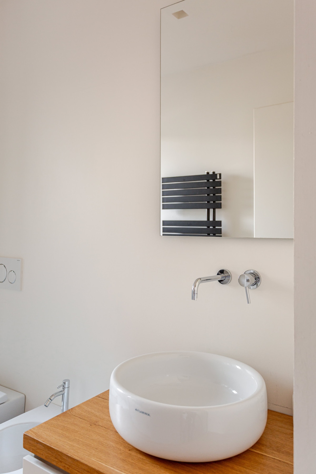 Duomo's shadow - Apartments for Rent in Milan, Lombardia, Italy - Airbnb